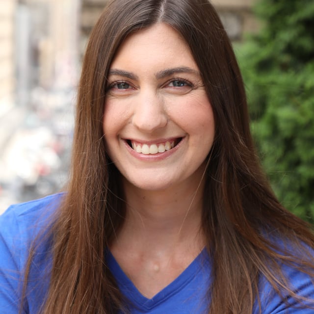 Megan Knapp - Actress