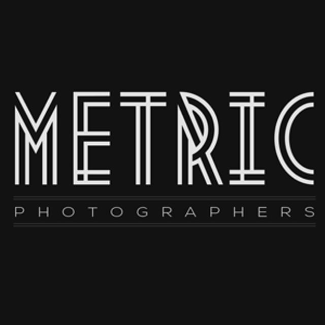 Metric Photo