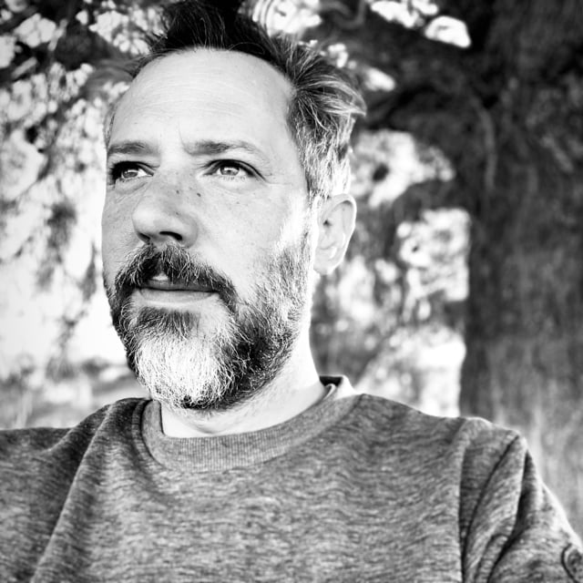 Thomas Castaing - Director