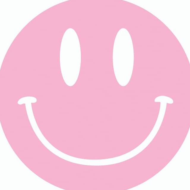 Raquel Güendián - Showrunner & Production Assistant