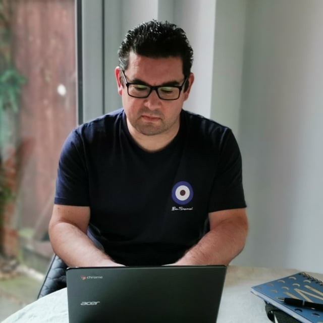 Dean Midas - Film Director & Scriptwriter