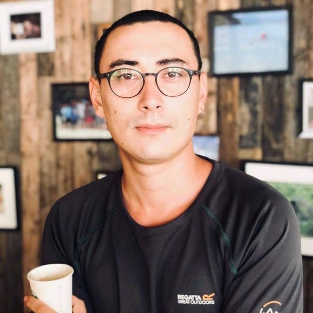 Román Poretski - Cinematographer & Director