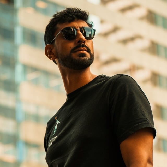 Ariel Maldonado - Film Director & Cameraperson