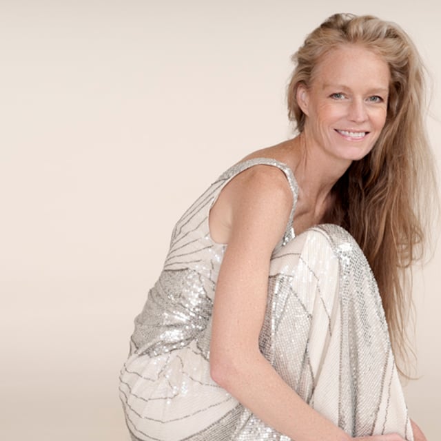 Suzy Amis Cameron