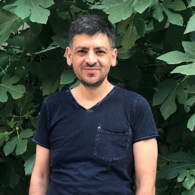 Navid Nikkhah Azad - Journalist, Author & Director