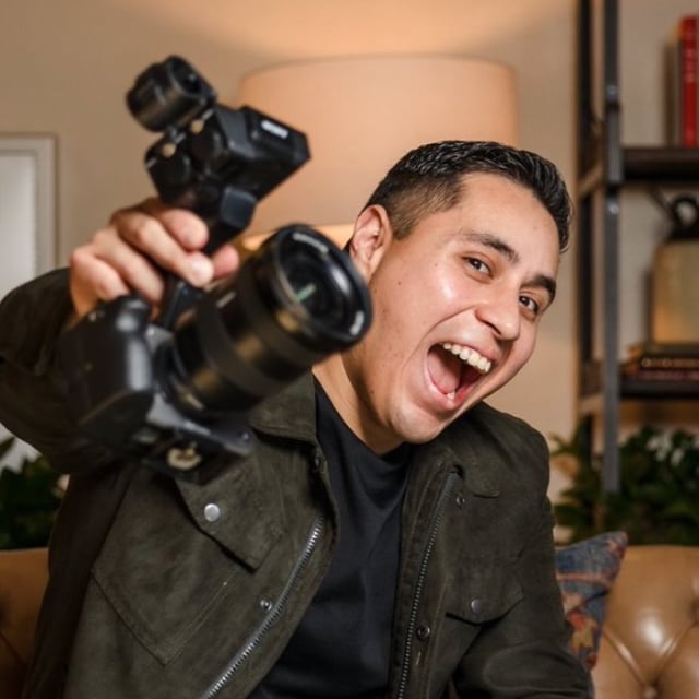 Ariel Leon - Filmmaker