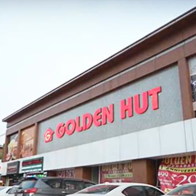 golden hut resorts