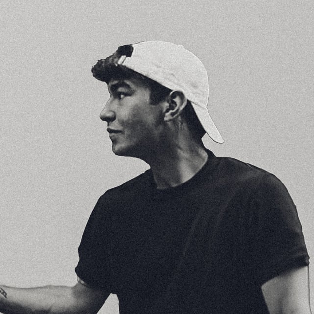 Max Ruslan - Film Director & Assistant Director