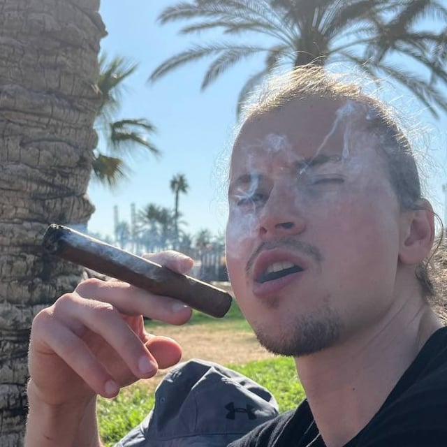 Traveler Nick - Actor, Cameraman & Cinematographer