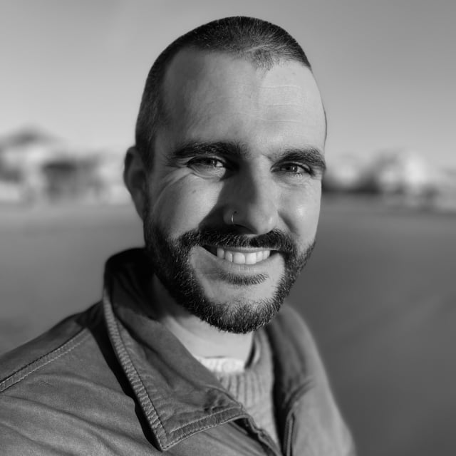 Roberto Pinho - Video Editor, Video Retoucher & Editor