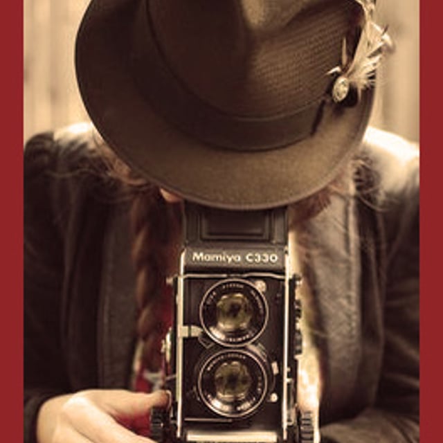 ANDREA PELÁEZ ZÁRATE