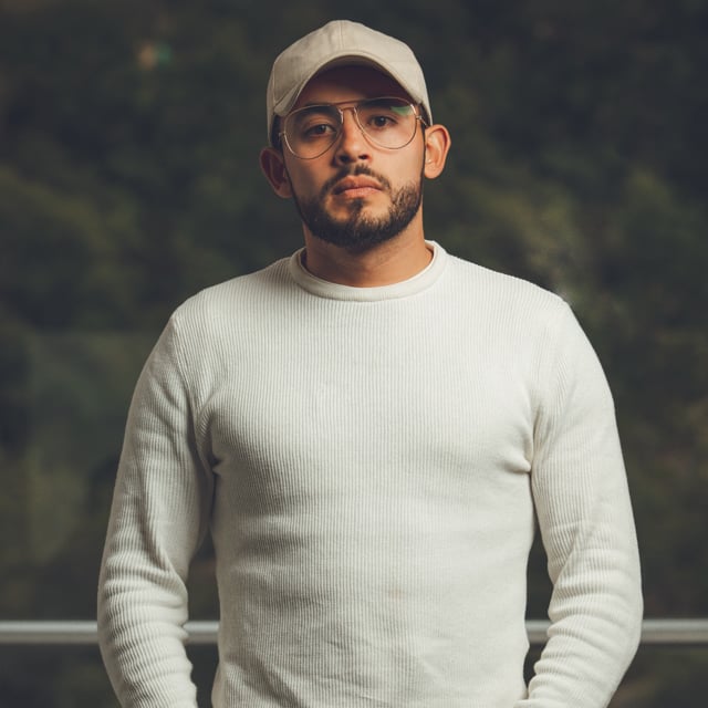 Jose Miguel Alvarez G. - Video Producer, Documentarist & Post Producer