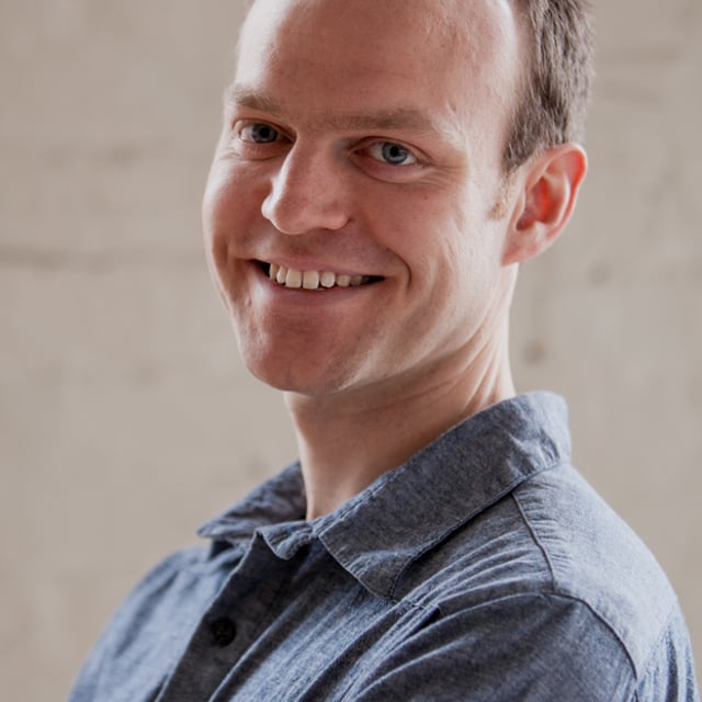 Daniel Tucker - Director