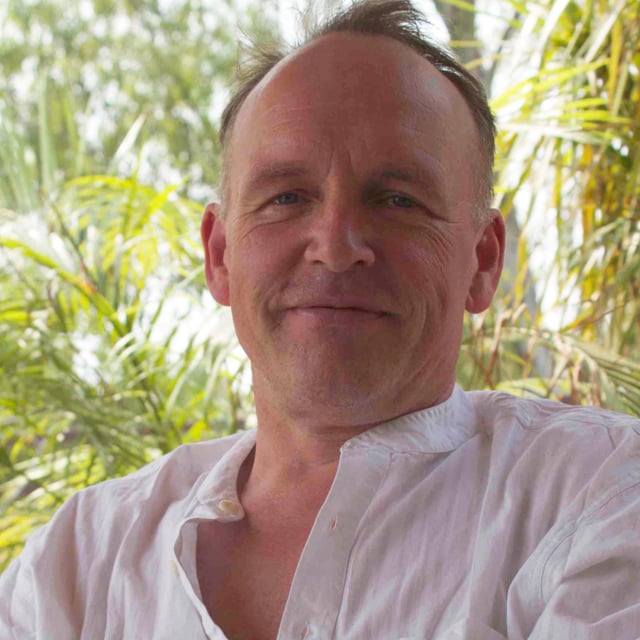 David J Reid - Director of Photography (DP), Cameraperson & Shooter
