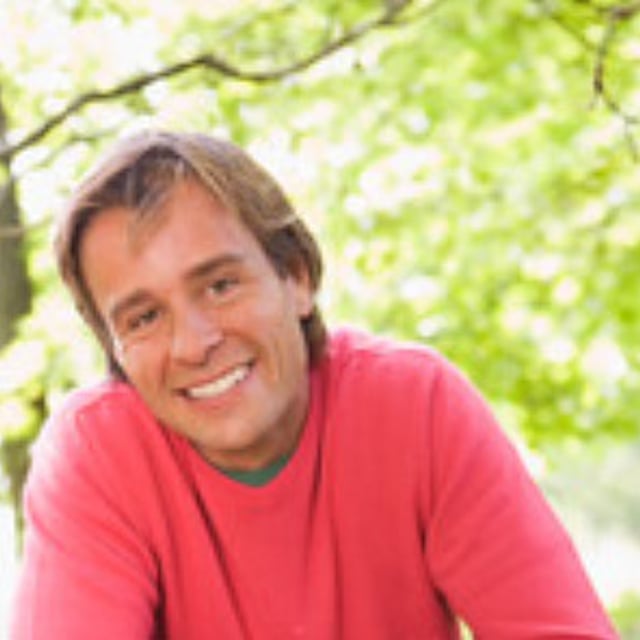 Vernon Travis