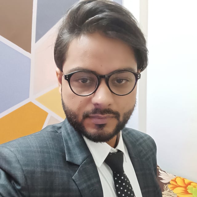 Prabhat Tiwari - Film Director & Screenwriter