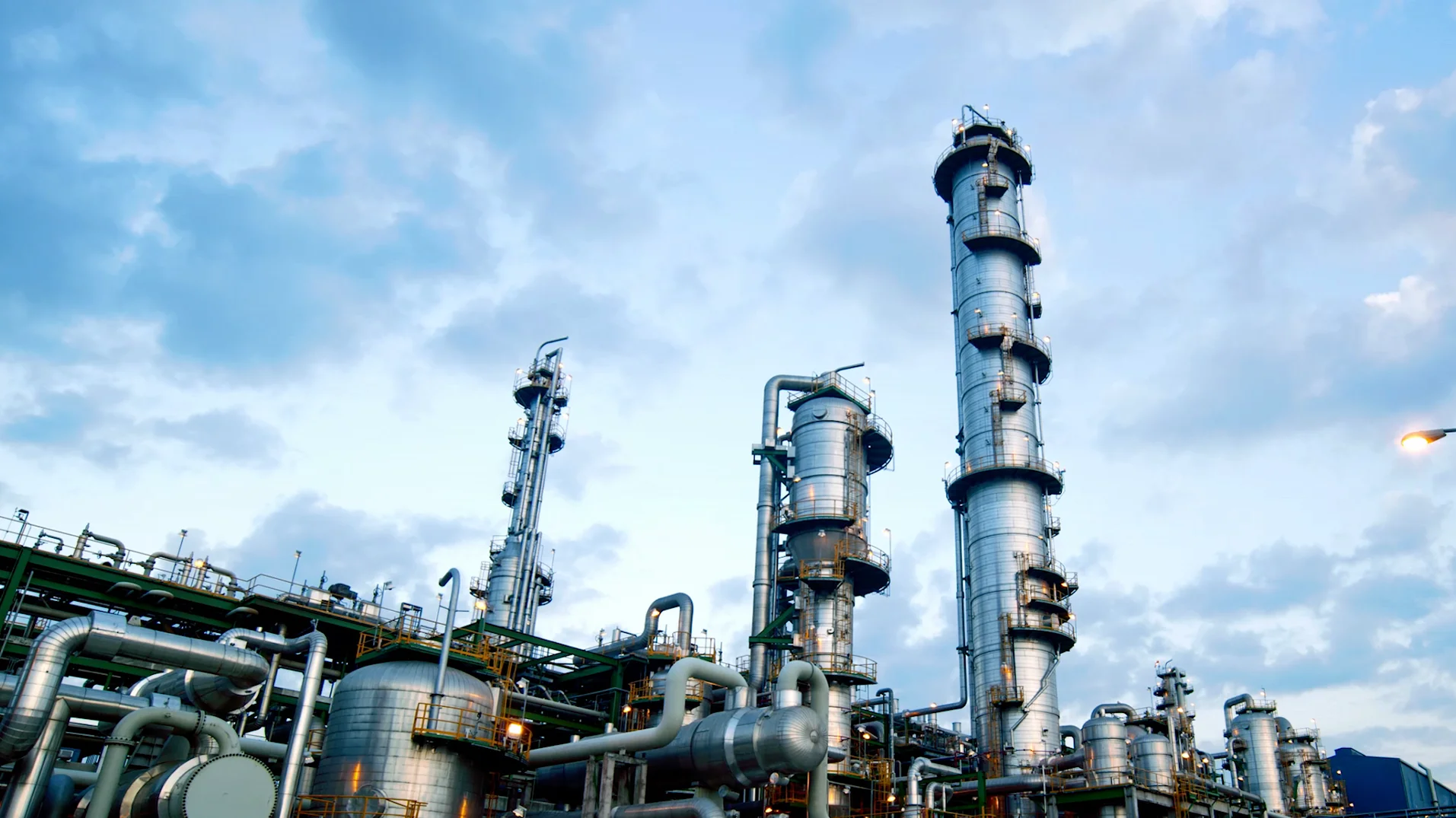 PTT - Polymer Marketing Company Profile on Vimeo