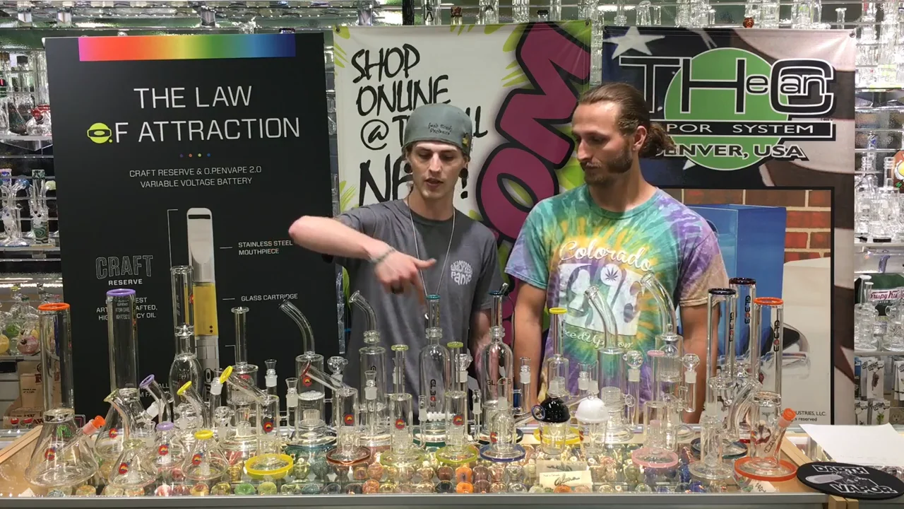 Glasslab 303 Water Pipes and Rigs at Myxed Up Creations on Vimeo