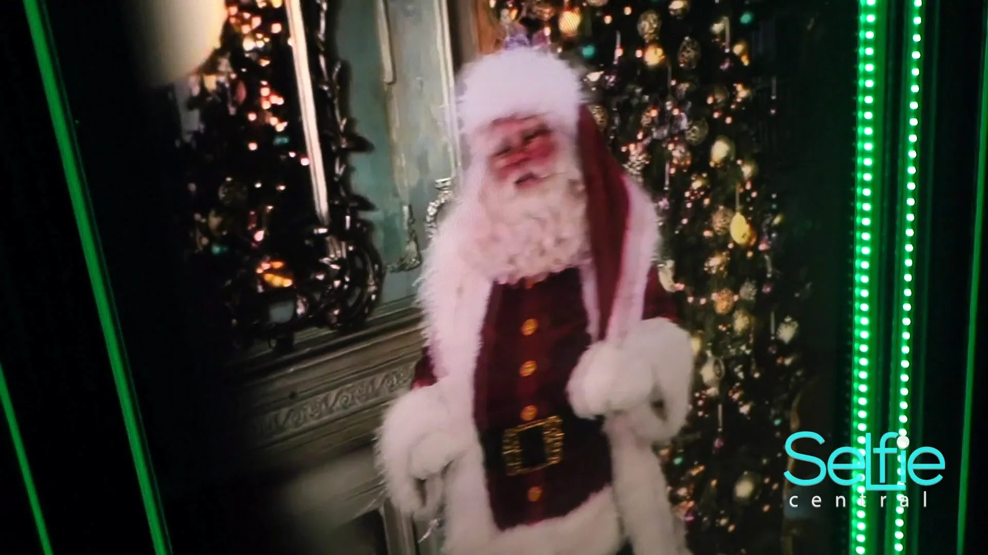 Christmas Santa augmented reality photo experience -Selfie Central on Vimeo