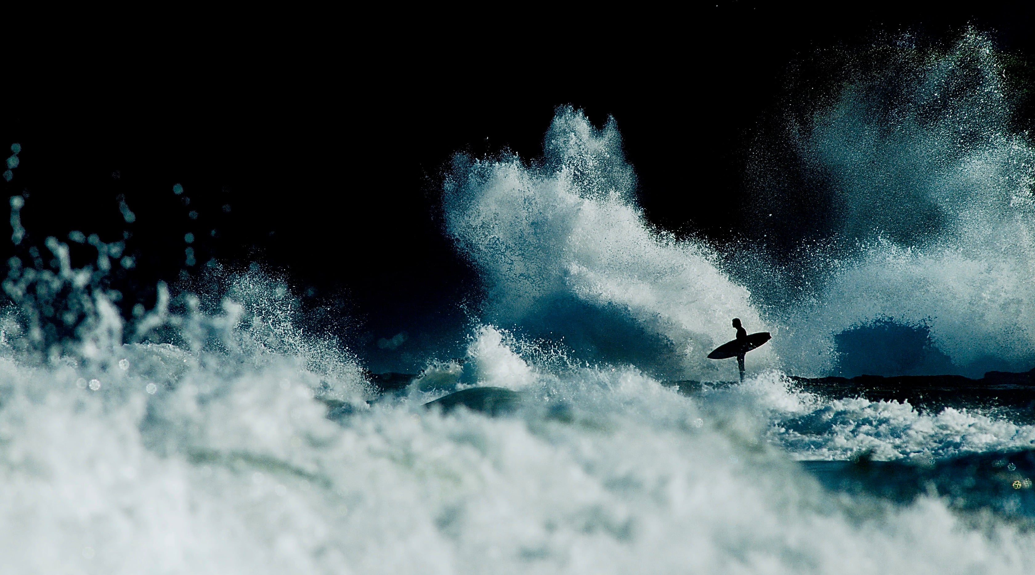 Dancing with Danger. WWW.CHRISBRYANFILMS.COM