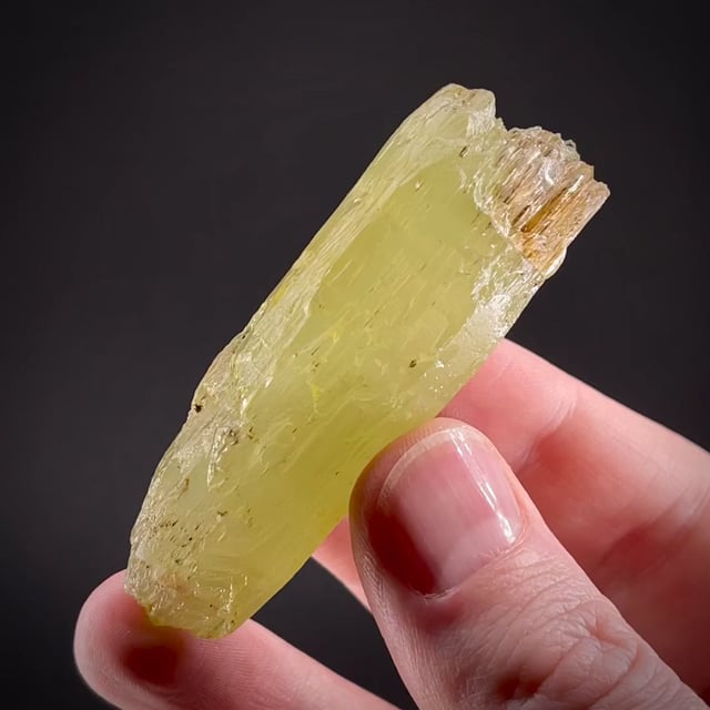 Beryl var. Heliodor - KRa-09 - Green Walking Stick deposit - Zimbabwe ...