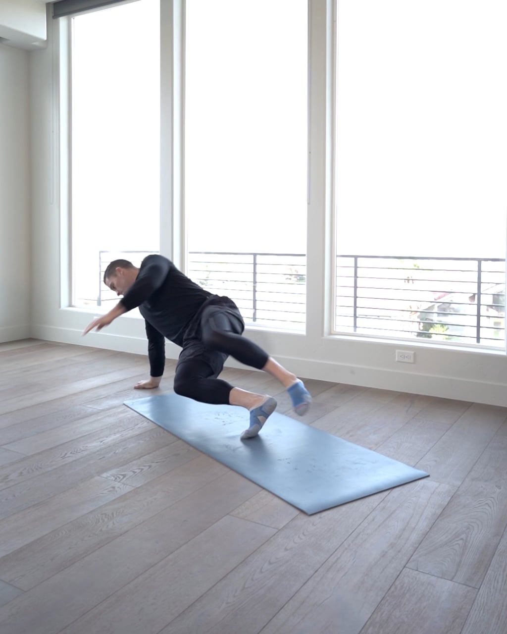 At Home - Bear Crawl to Alternating Crab Toe Touch on Vimeo