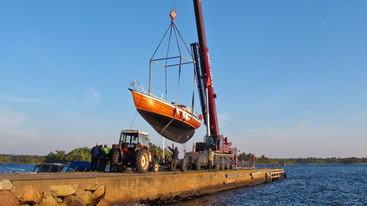 Boat Retrieval 2010 on Vimeo