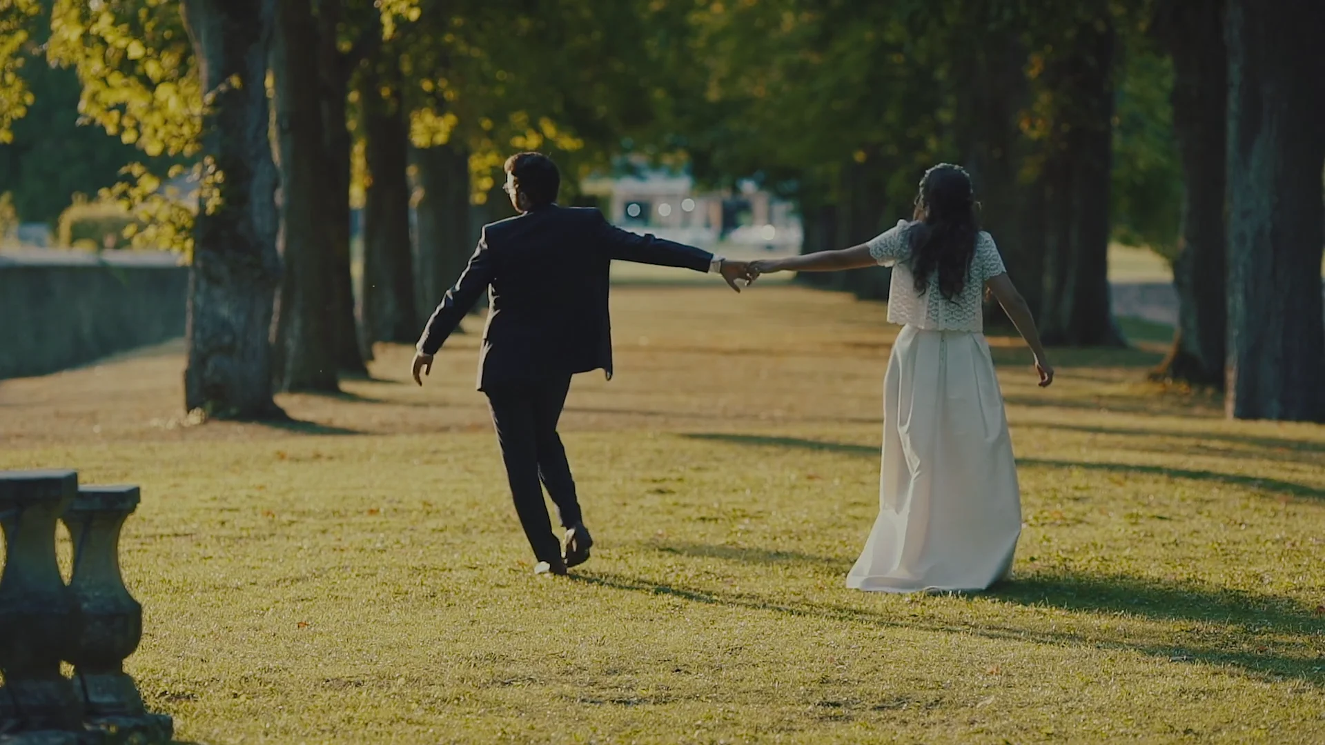 Elisa & David - Elisa & David - Clip.mp4 on Vimeo