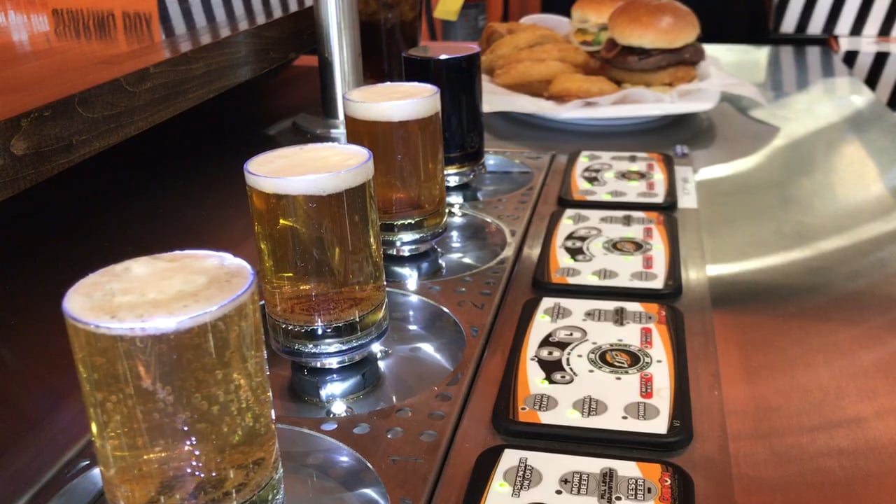 Flight Burger - Burgers, Beers, Wings