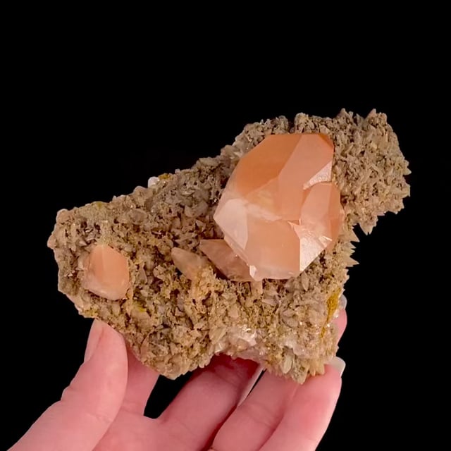 Calcite (iron-bearing crystals) on matrix | Fengjiashan Mine, Daye Co ...