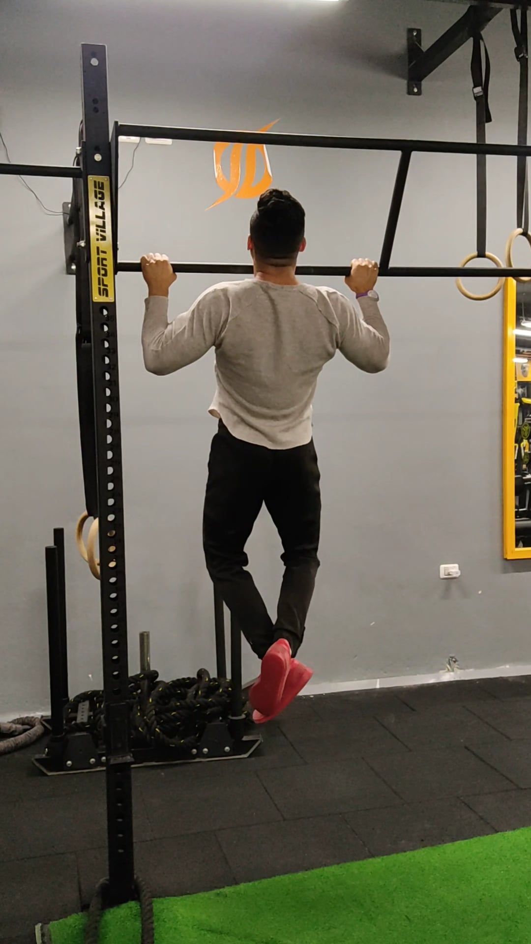 Pull ups 5 second ECC on Vimeo