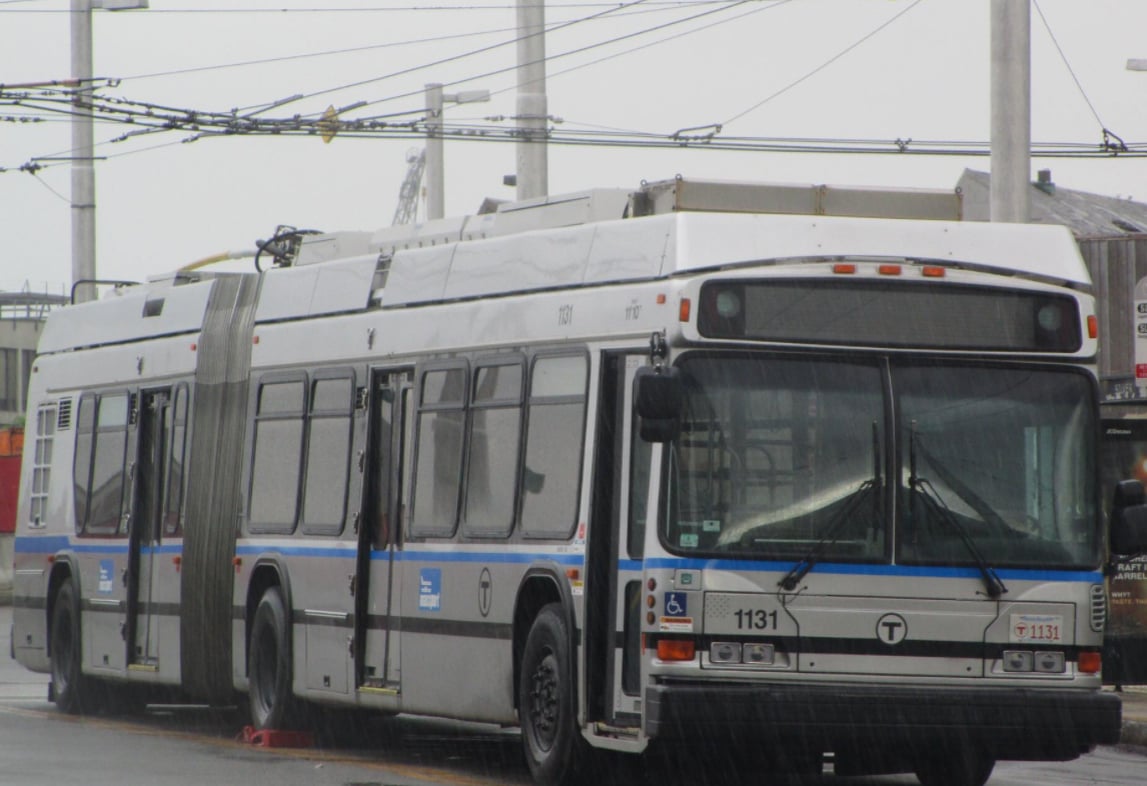 MBTA SILVER LINE SHOW 18 EPISODE 6 - DMA #1131 ride on SL1 Silver Line ...