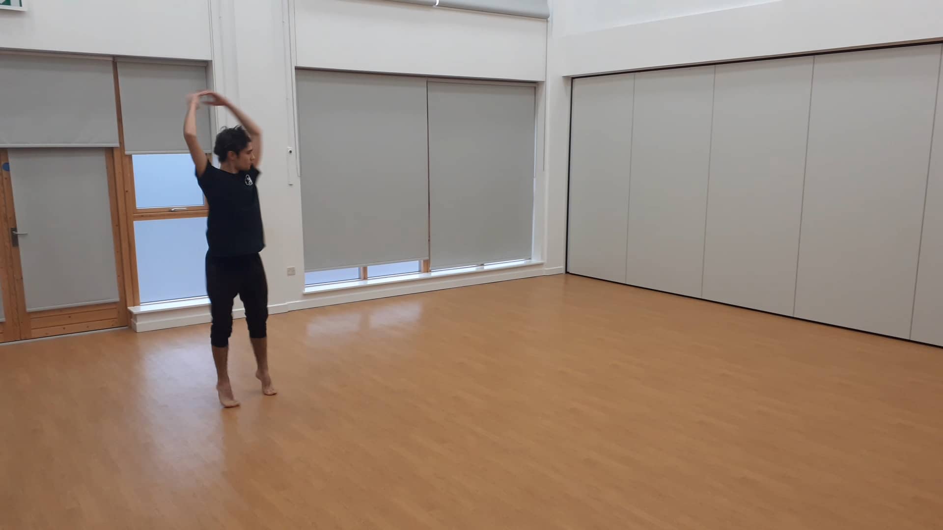 Solo performance of Rooster by Christopher Bruce on Vimeo