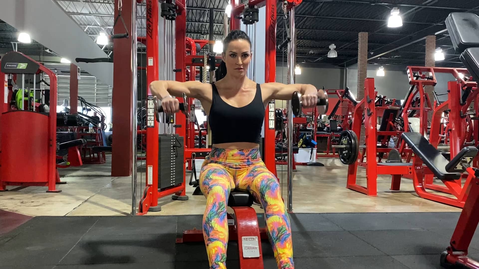 Seated upright rows partial reps on Vimeo