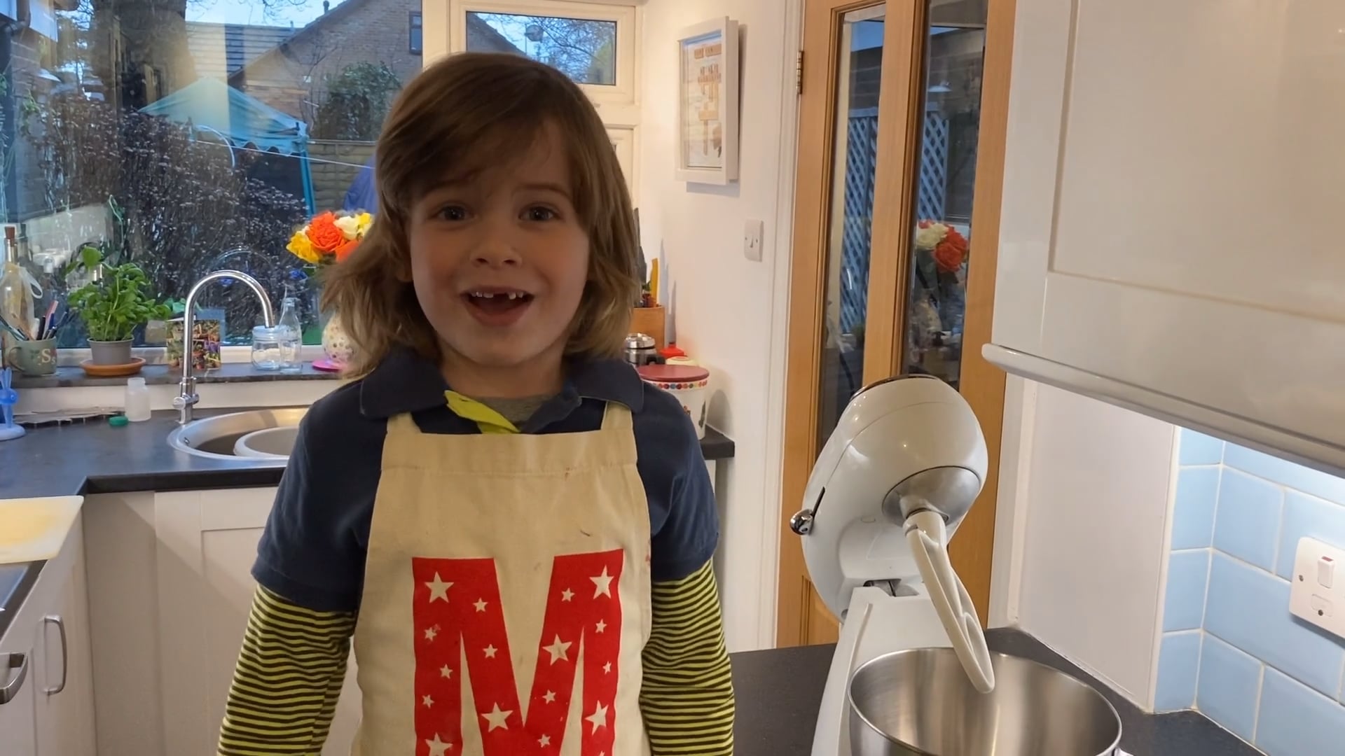 Make & Bake with Max - Choc Chip Cookies on Vimeo