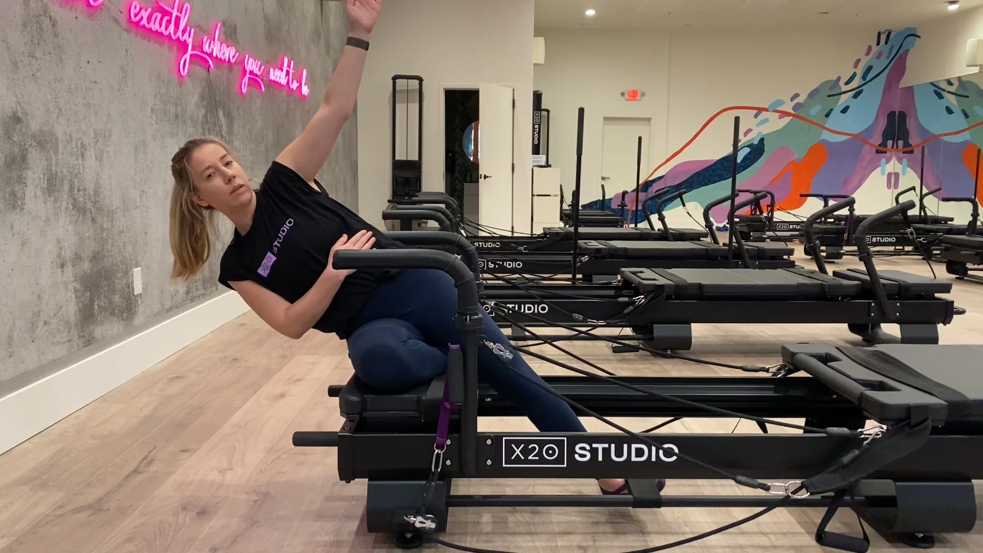 Oblique Left Side Mermaid Crunch on Vimeo