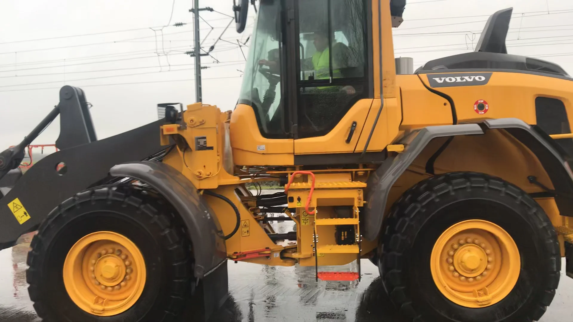 2016 Volvo L90H Wheeled Loader, Reverse Camera, WLI, A/C-Dorm Feb 21 on ...