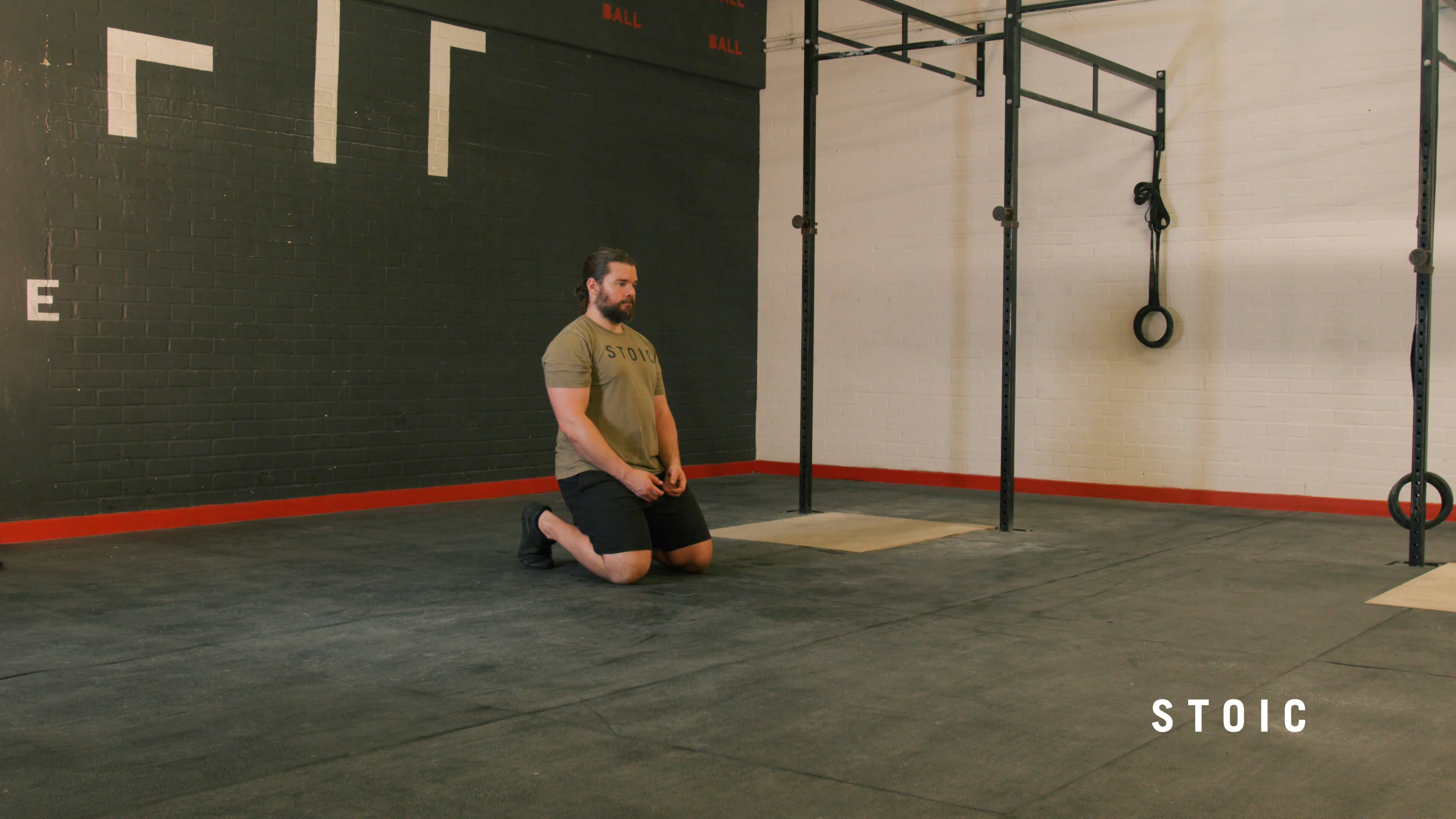 Push Up with Alternating Shoulder Taps Landscape on Vimeo