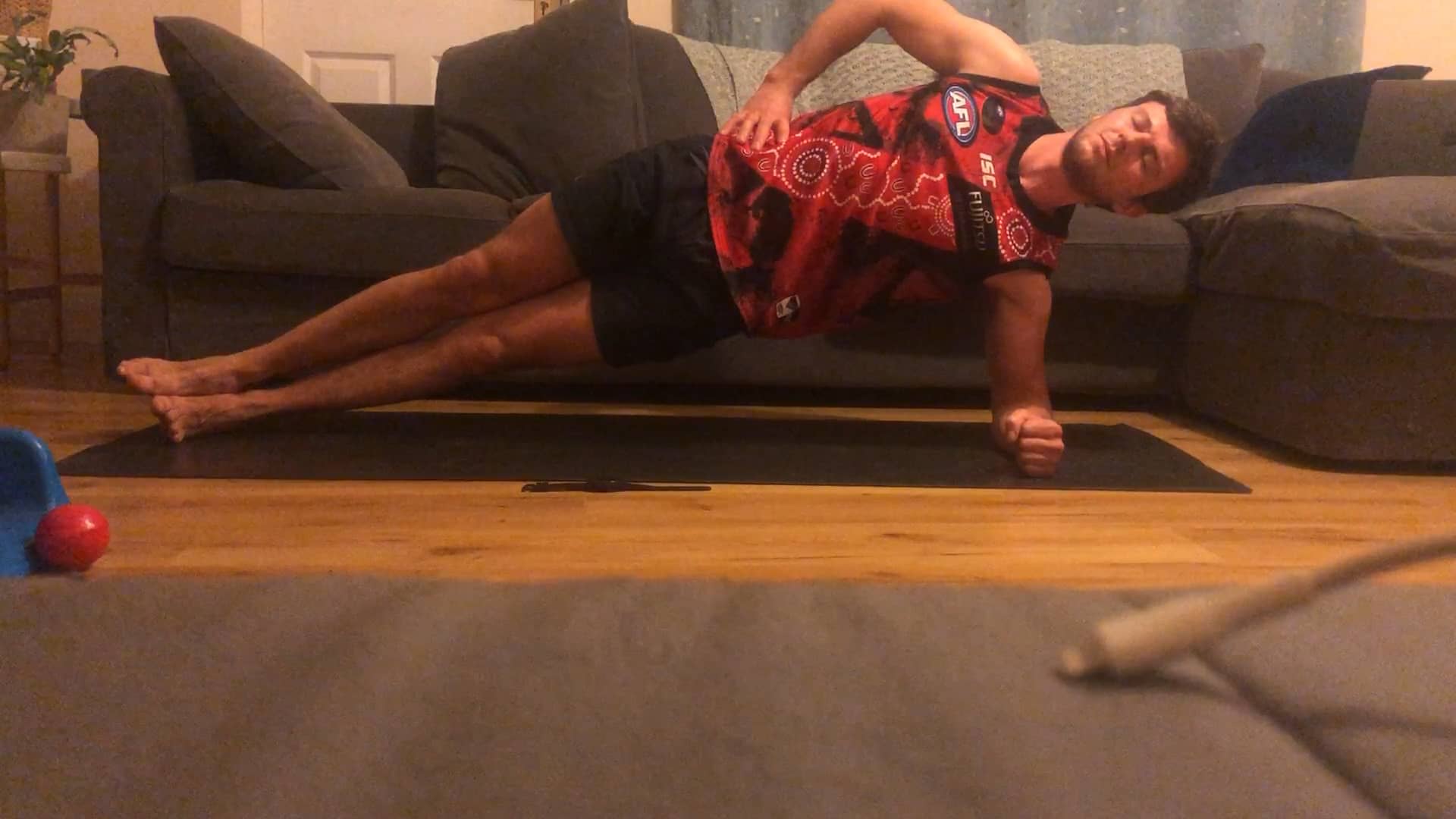 Kev Courtney Side Plank Left Side on Vimeo