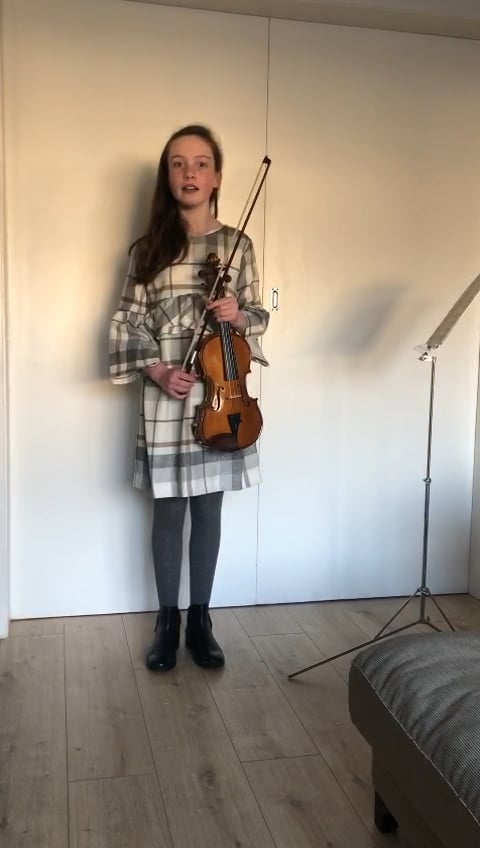 Kate Molloy playing sleep song on Vimeo