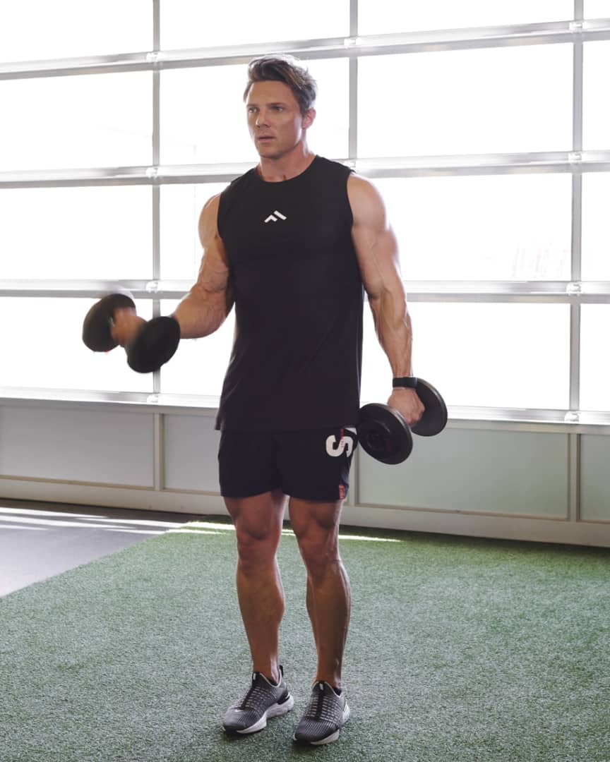 Alternating Dumbbell Zottman Curls on Vimeo