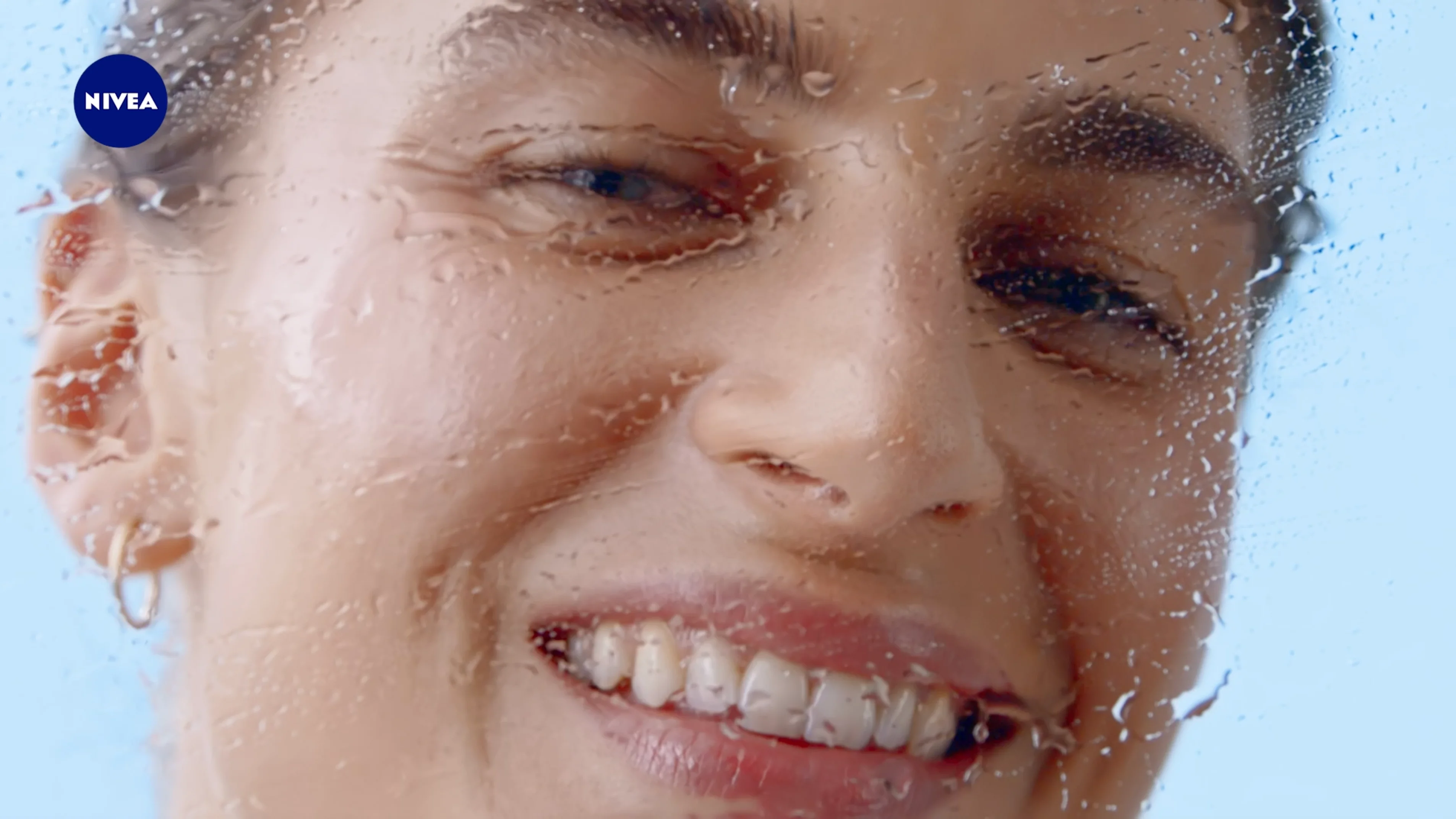 COMMERCIAL / Nivea "Moisture Revolution" on Vimeo