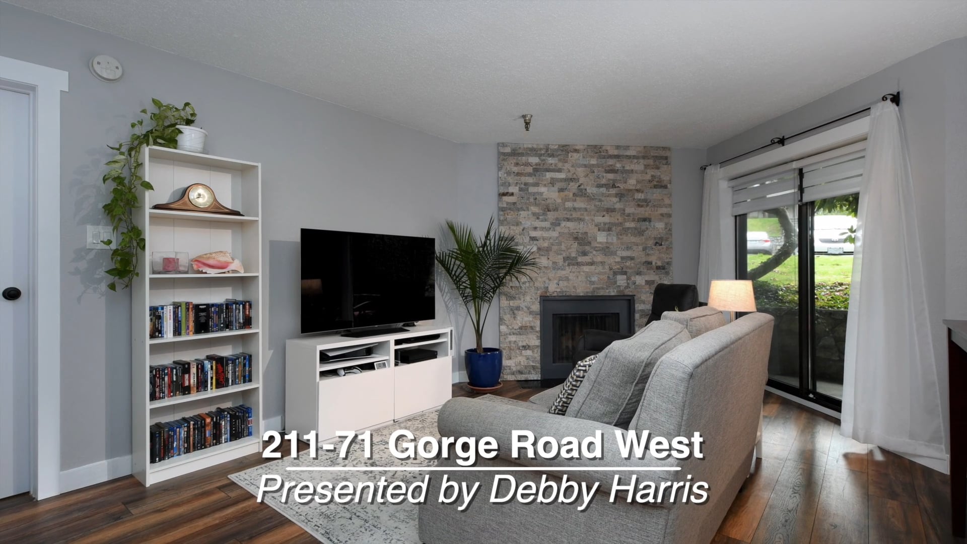 Debby Harris presents 211-71 Gorge Road West on Vimeo