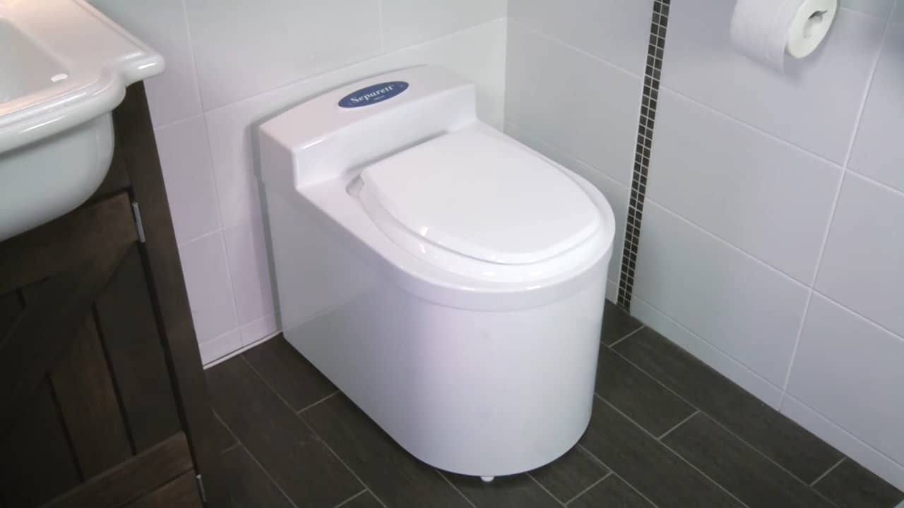 Freezing toilet Freeze - Installation and Usage on Vimeo