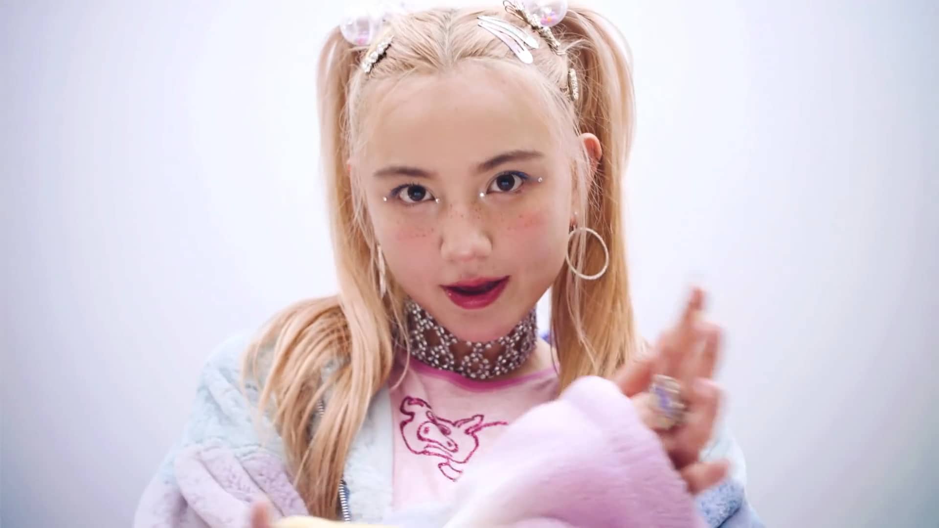 LIA LIA - Boba Boba (Official Video) ft Slayrizz on Vimeo