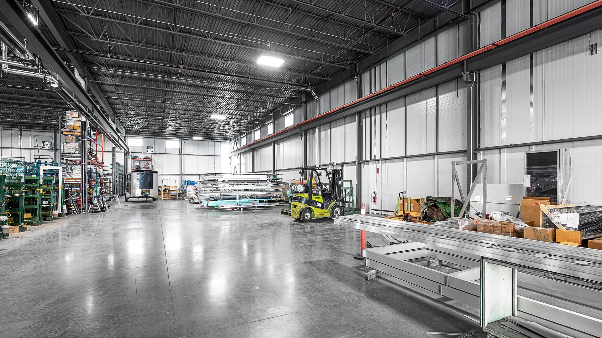 Desa Glass - Headquarters on Vimeo