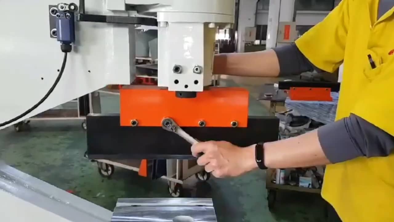 Sunrise Multi-Vee Press Brake Installation on Vimeo