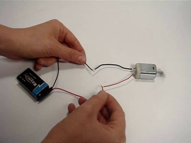 Project 6-2: DC Motor Control 101 - The simplest circuit on Vimeo