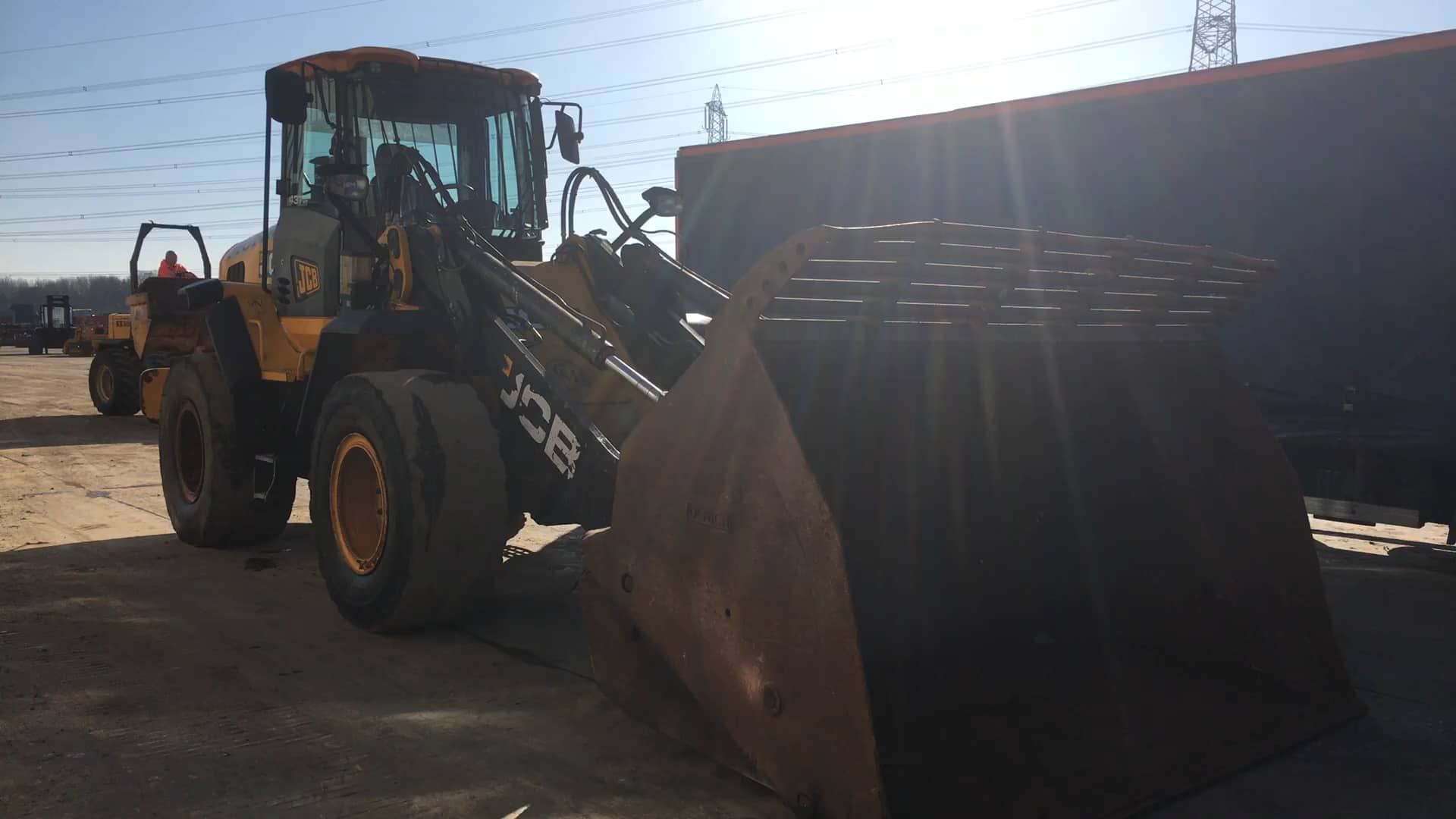 2014 JCB 437 HT Wastemaster Wheeled Loader-Leeds March 21 on Vimeo