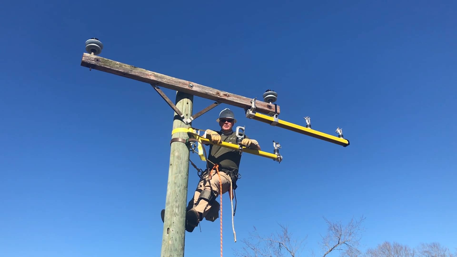 HASTINGS - Layout Arms for Distribution Construction - 0047 on Vimeo